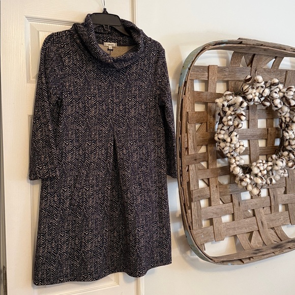 Tyler Boe | Dresses | Tyler Boe Navy And Tan Cowl Neck Dress | Poshmark